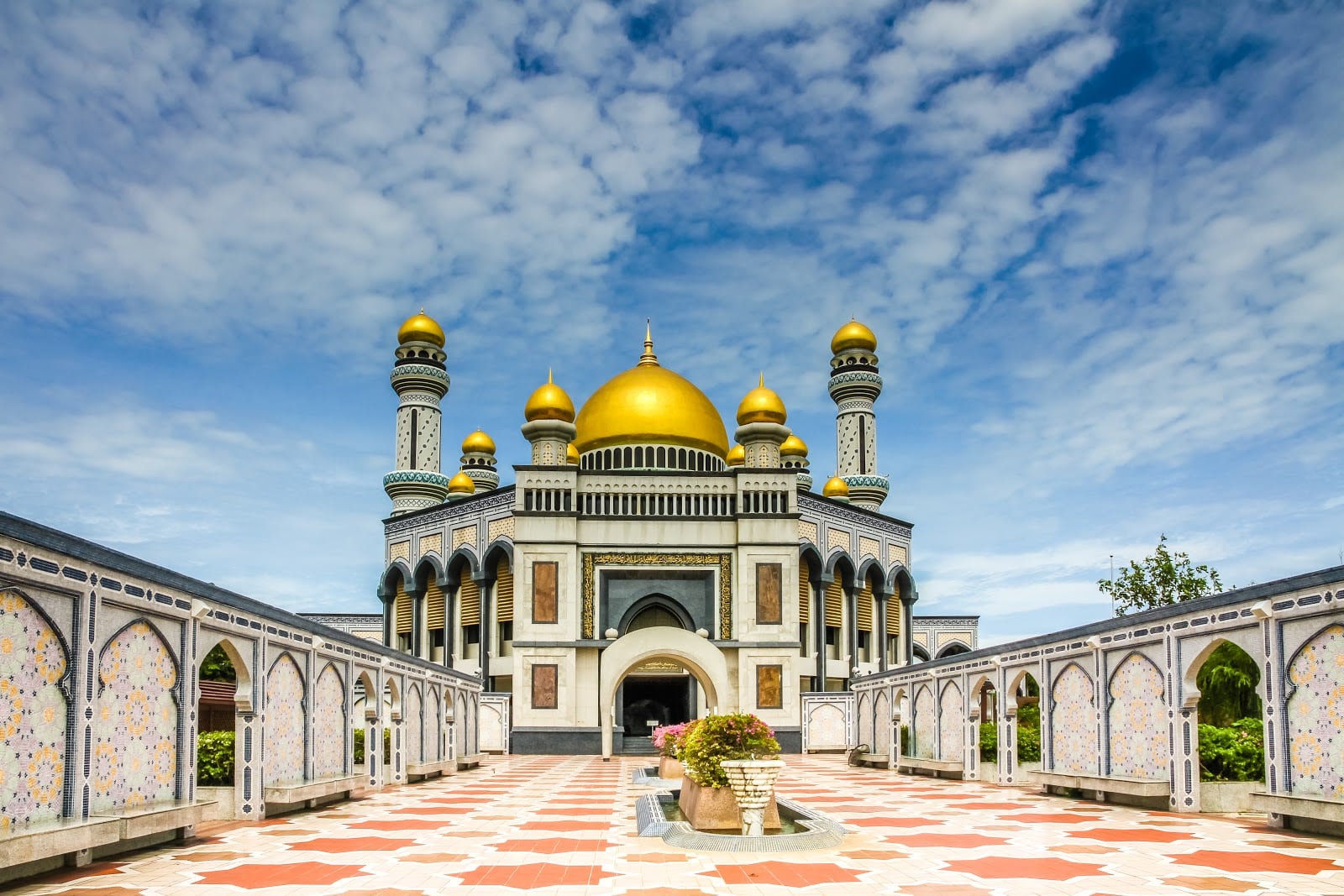 Culture and Heritage in ASEAN: Brunei and Cambodia | Southeast Asia Travel