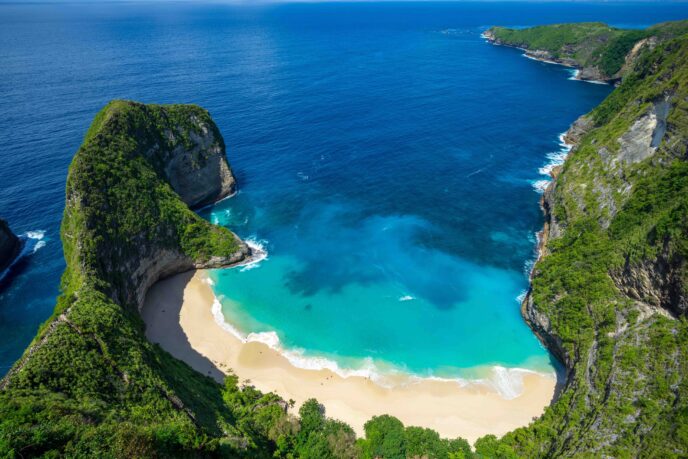Natural Wonders of Indonesia | Southeast Asia Travel