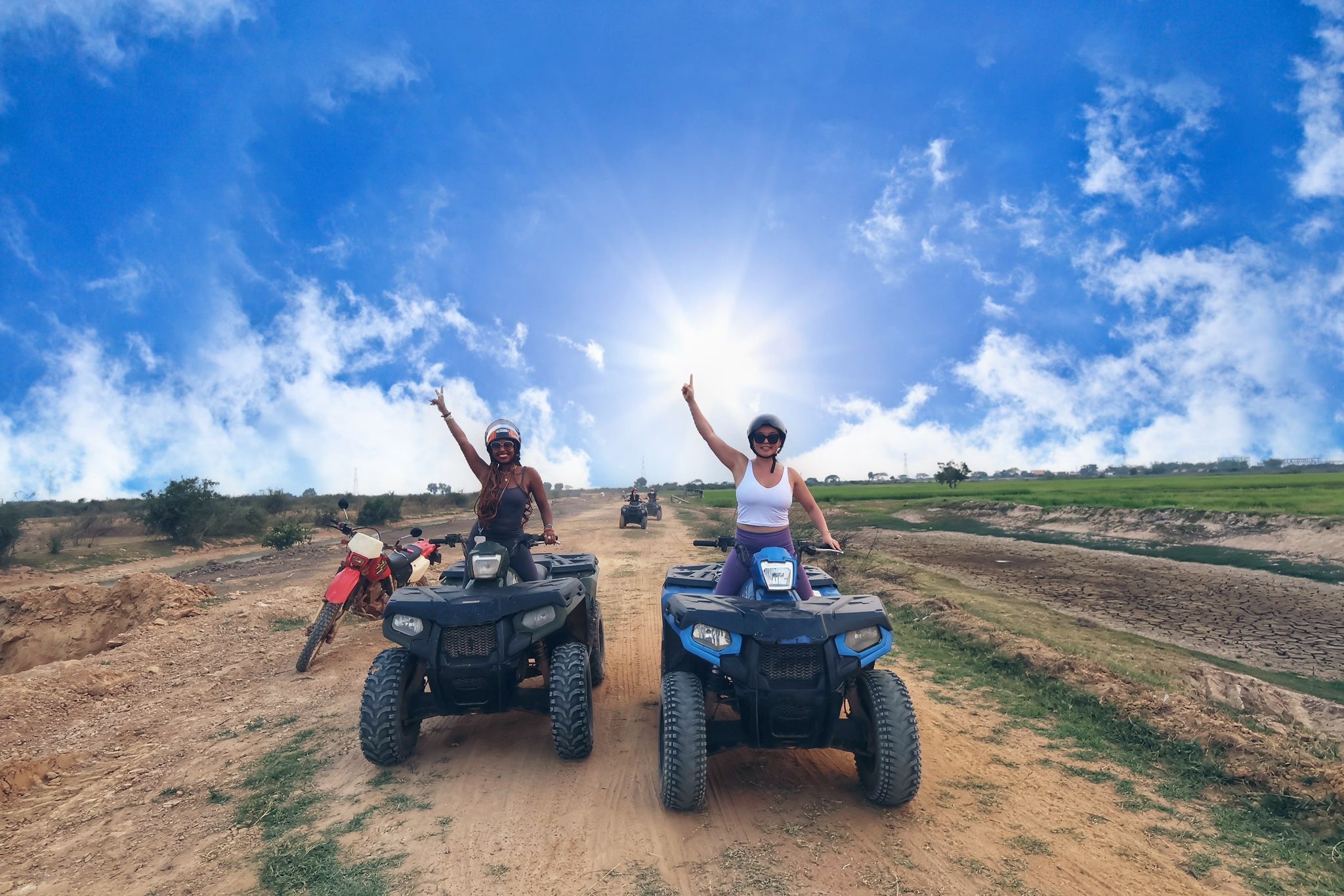 Sultan Omar Ali Saifuddien Mosque | Visit SOAS Mosque in Brunei ...